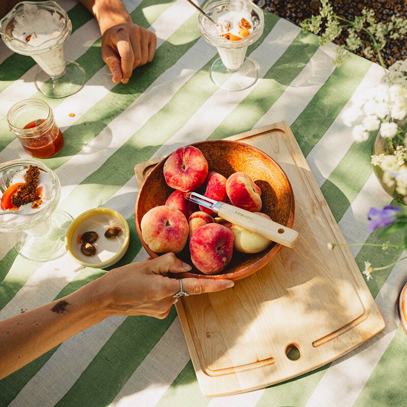 Fiskars, Folken skalare fast blad 17 cm trä/stål - Kitchnsverige.se